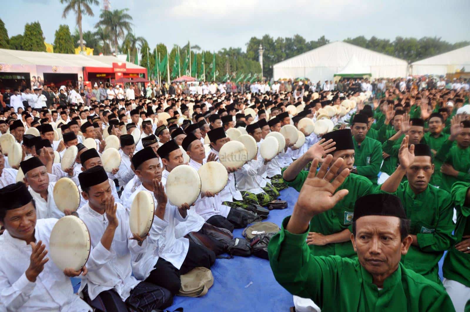 Islam di Indonesia: Sebuah Interpretasi